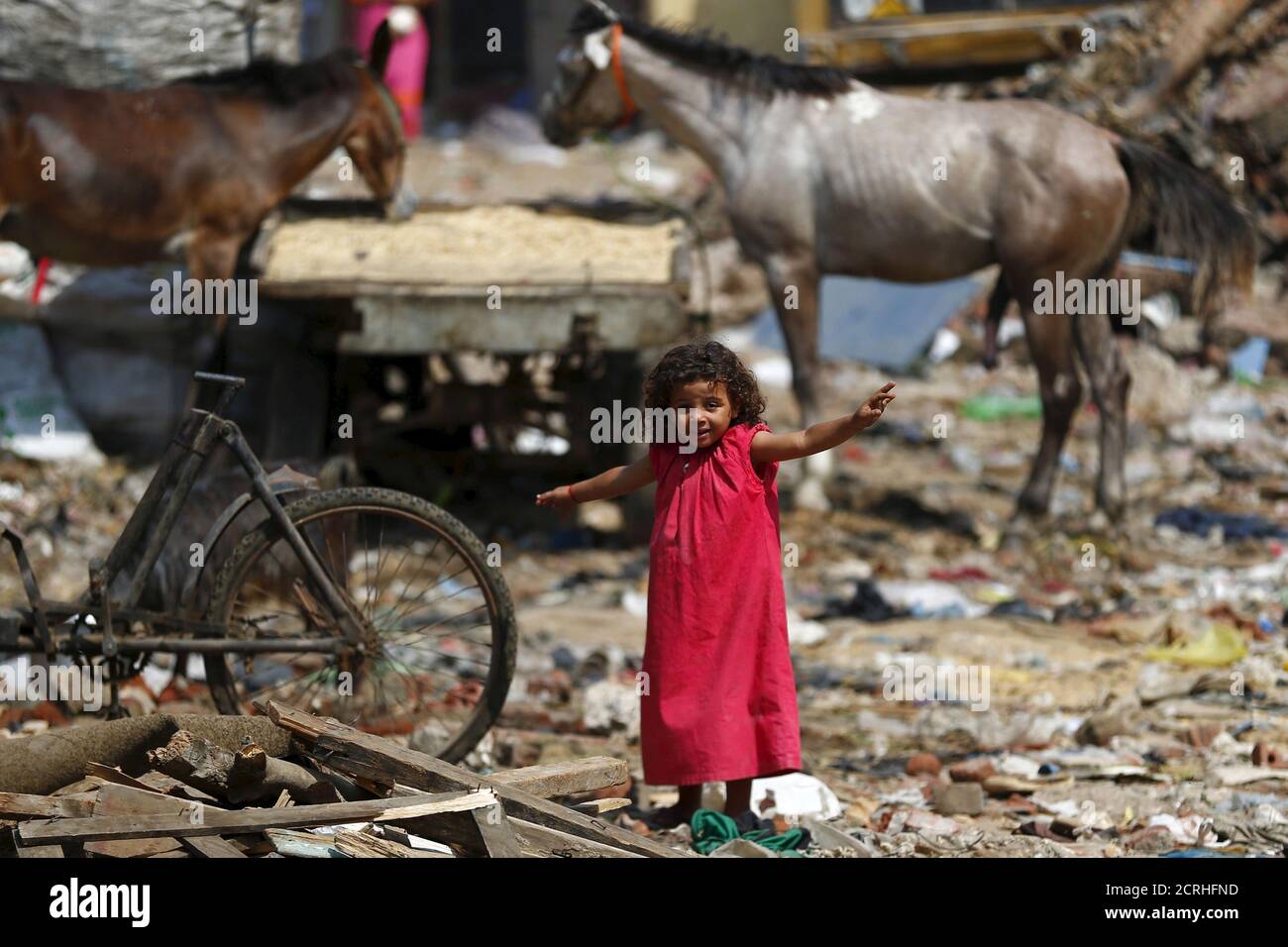 Shanty town apartments hi-res stock photography and images - Alamy