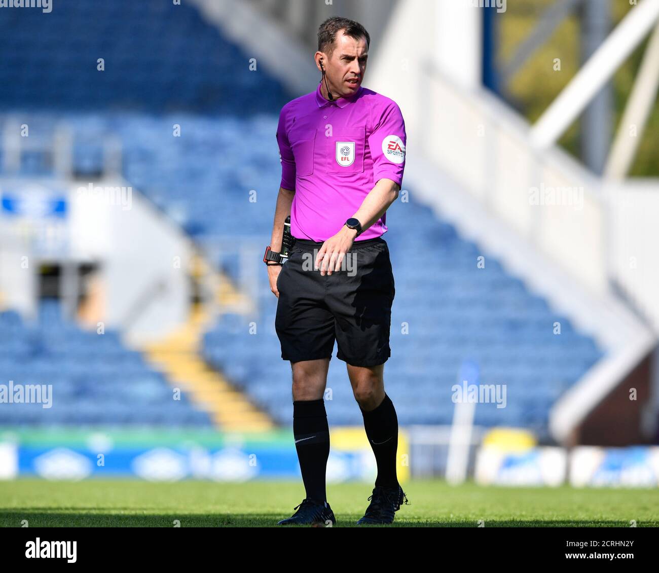 Referee Peter Bankes in action Stock Photo - Alamy