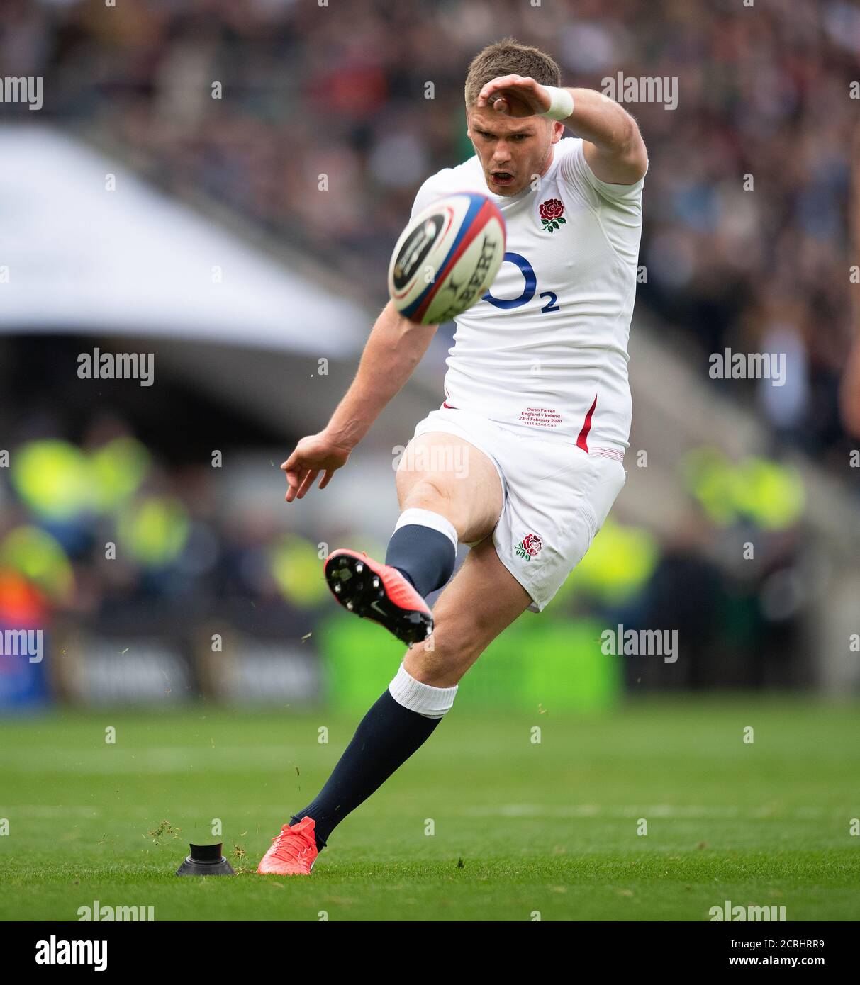 England's Owen Farrell kicks a conversion PHOTO CREDIT : © MARK PAIN ...