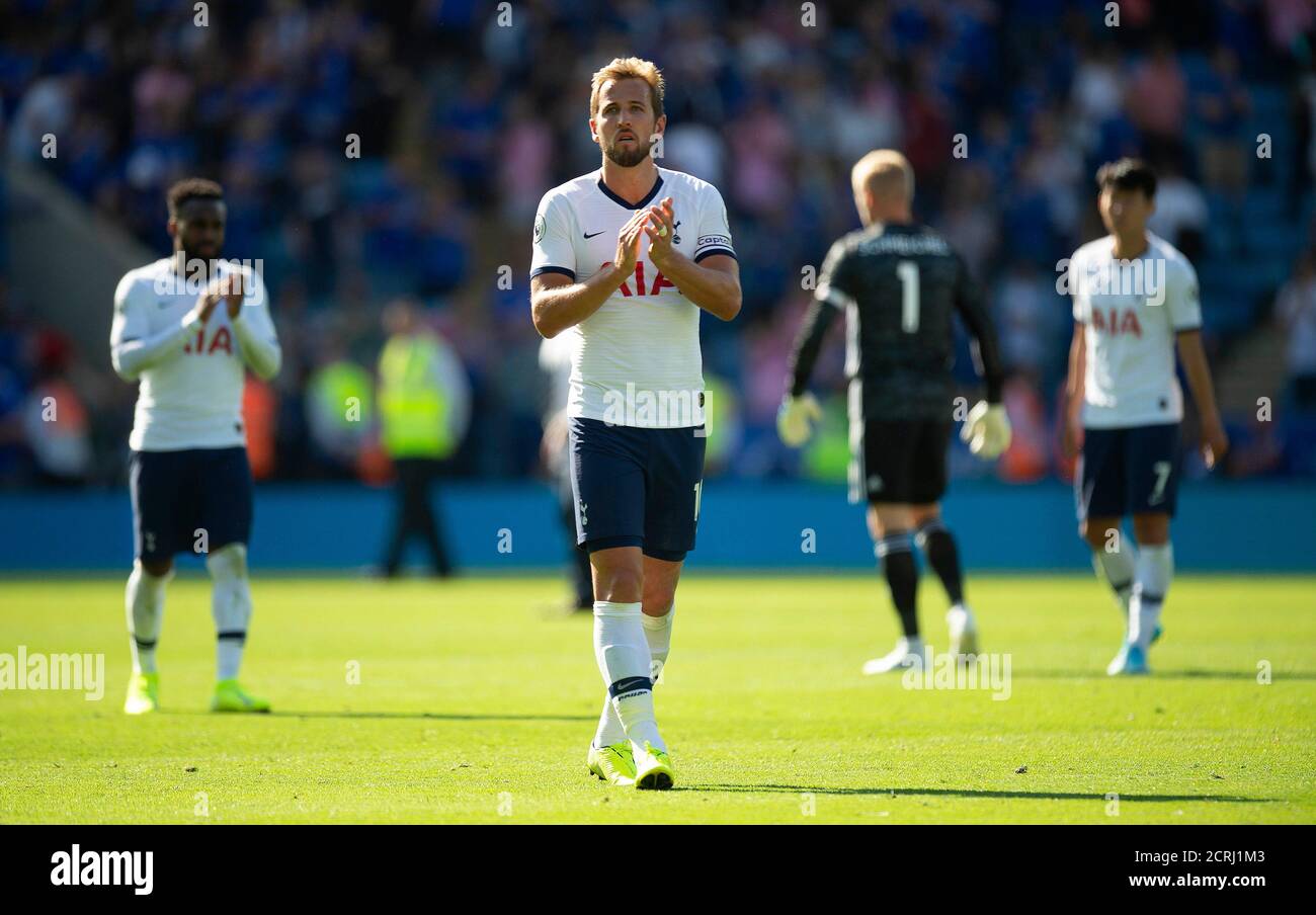 Spurs fans hi-res stock photography and images - Alamy