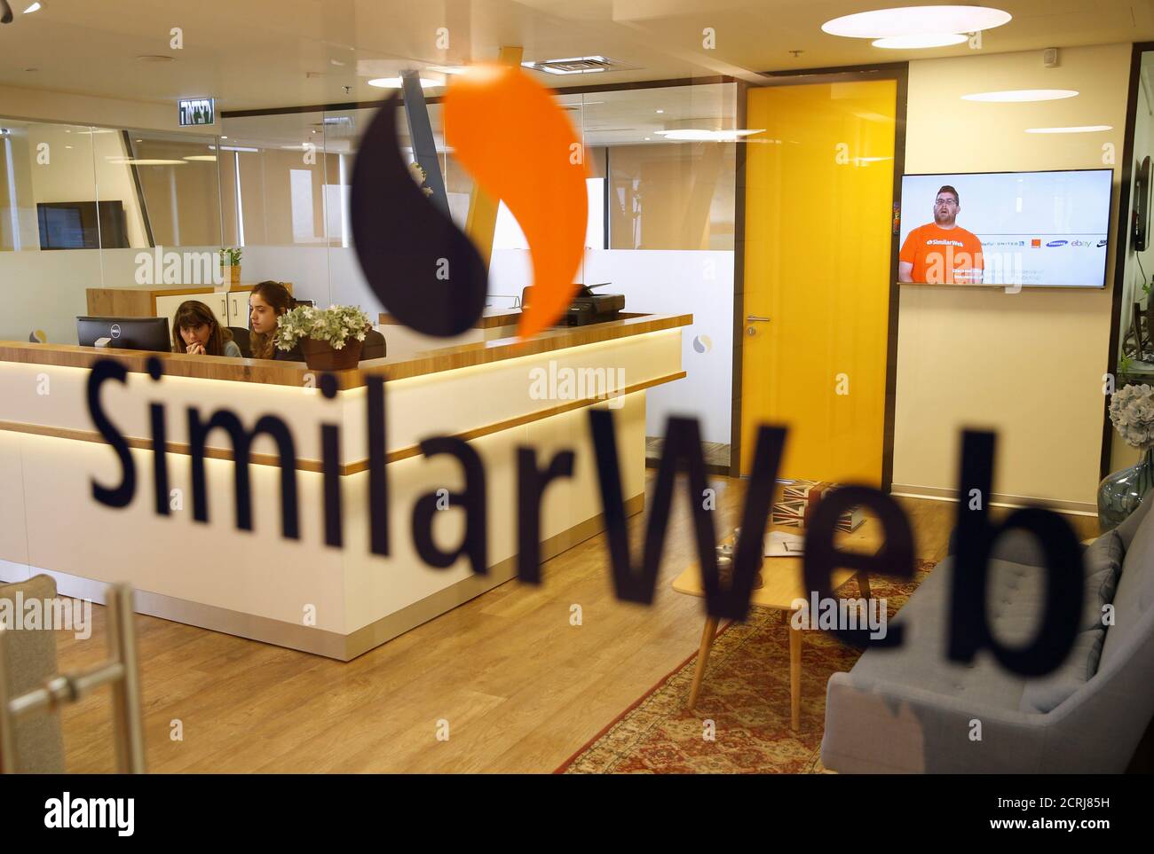 Similarweb logo hi-res stock photography and images - Alamy