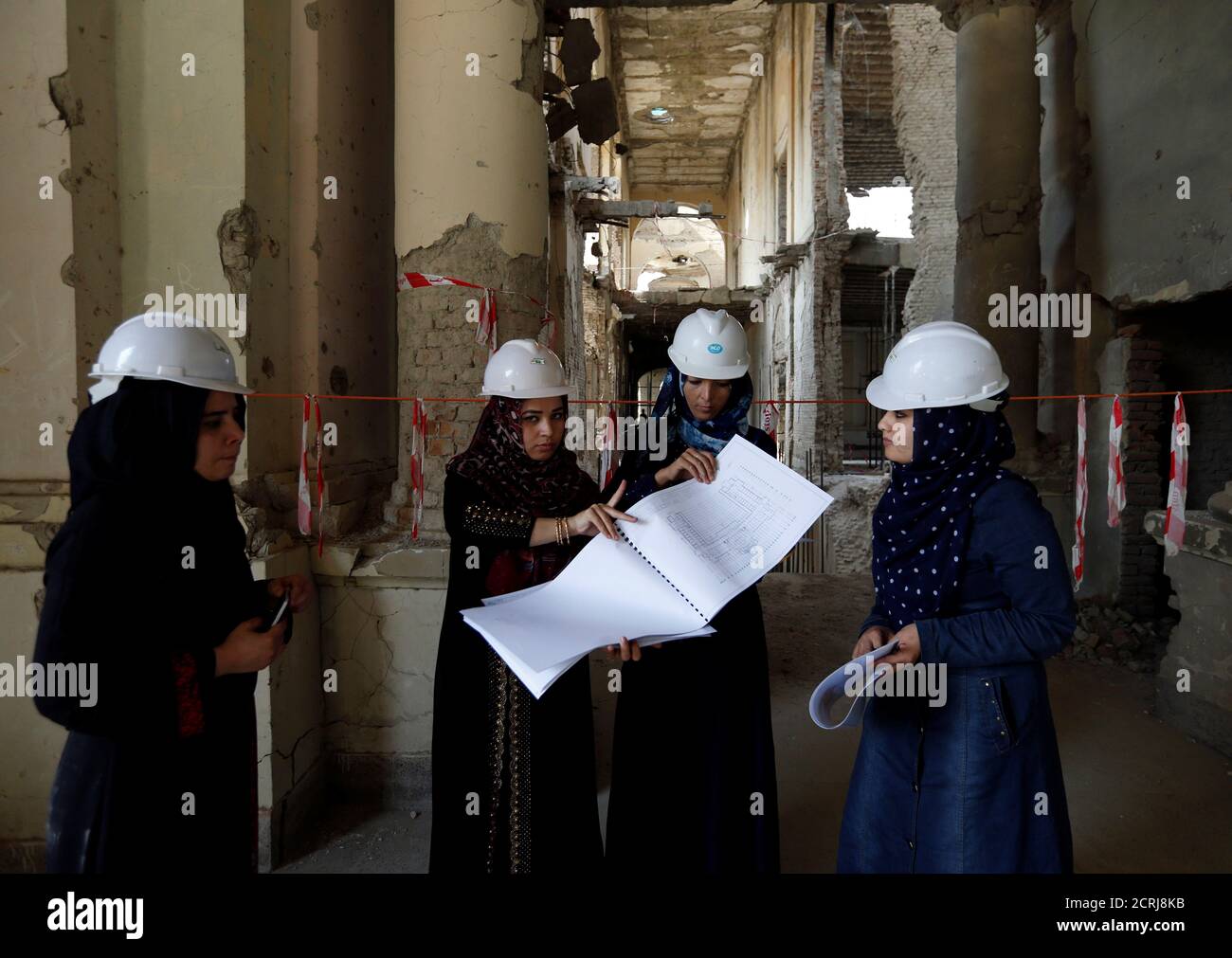 Female Engineers Afghanistan High Resolution Stock Photography and ...