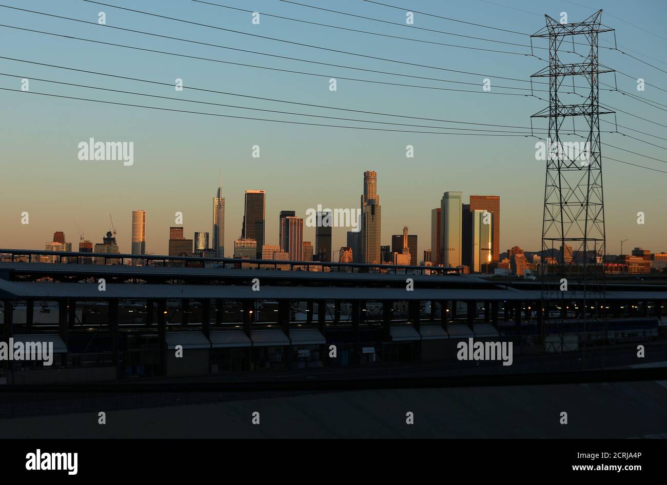 Power lines los angeles california hi-res stock photography and images ...