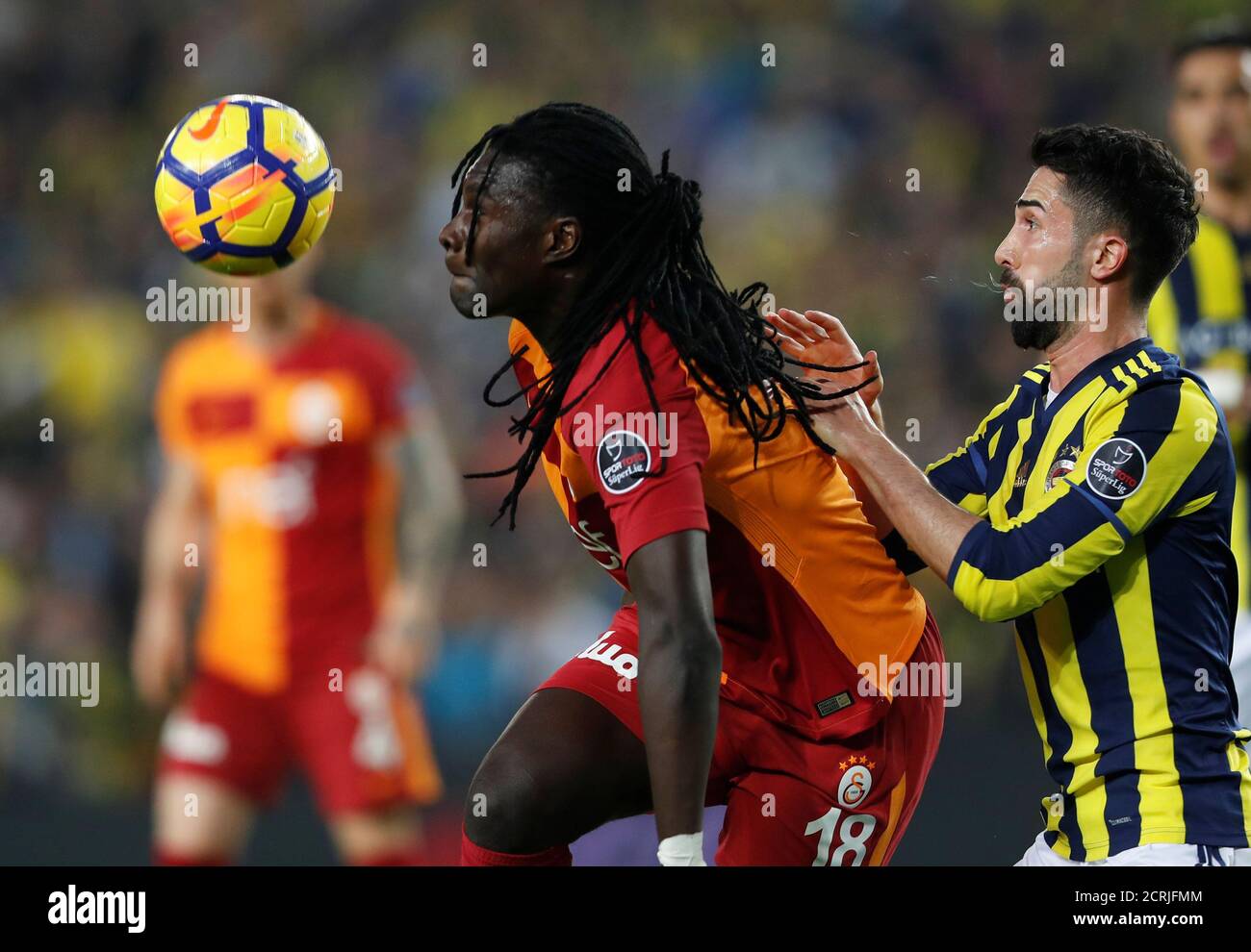 Hasan ali in action hi-res stock photography and images - Alamy