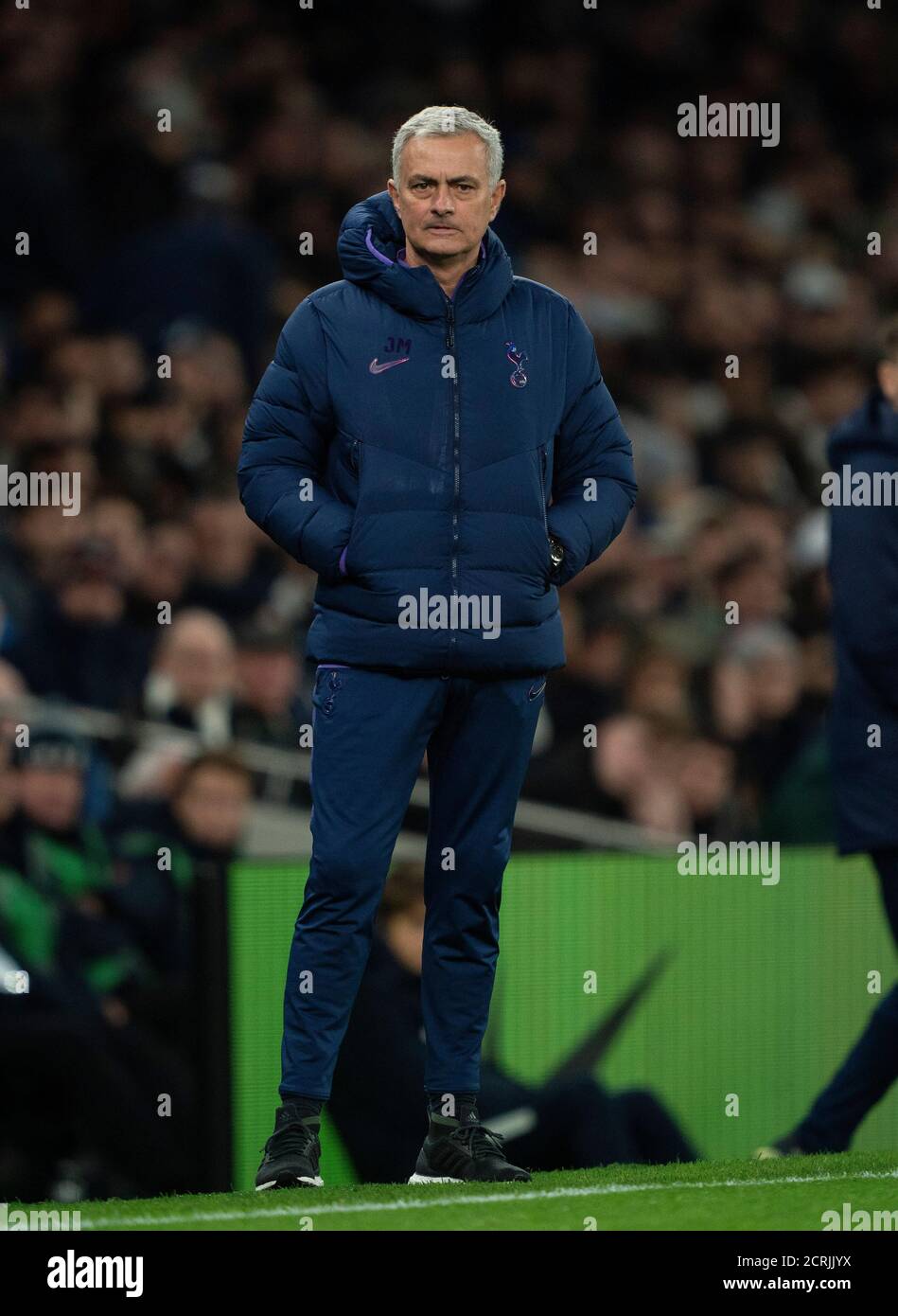 Fa cup stock hi-res stock photography and images - Alamy