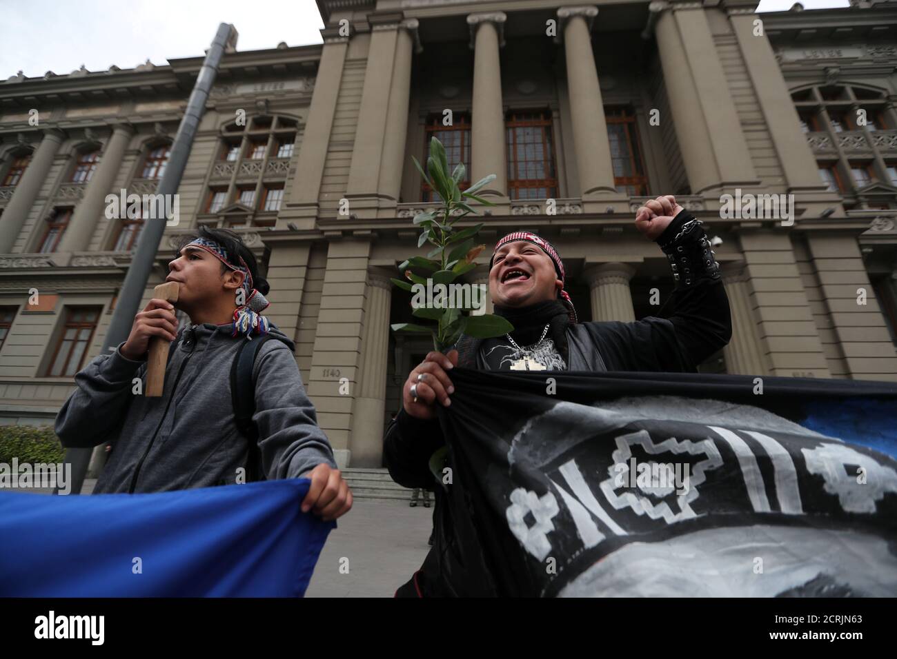 Mapuche ceremony hi-res stock photography and images - Alamy