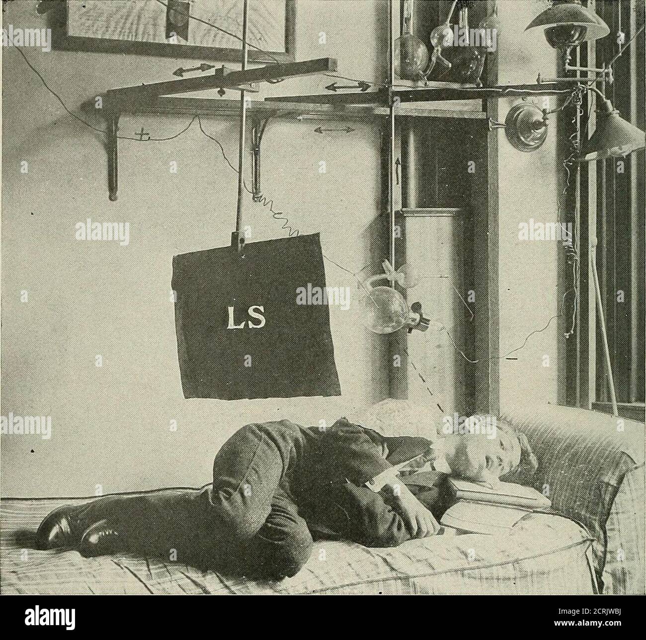 Rontgen tube hi-res stock photography and images - Alamy