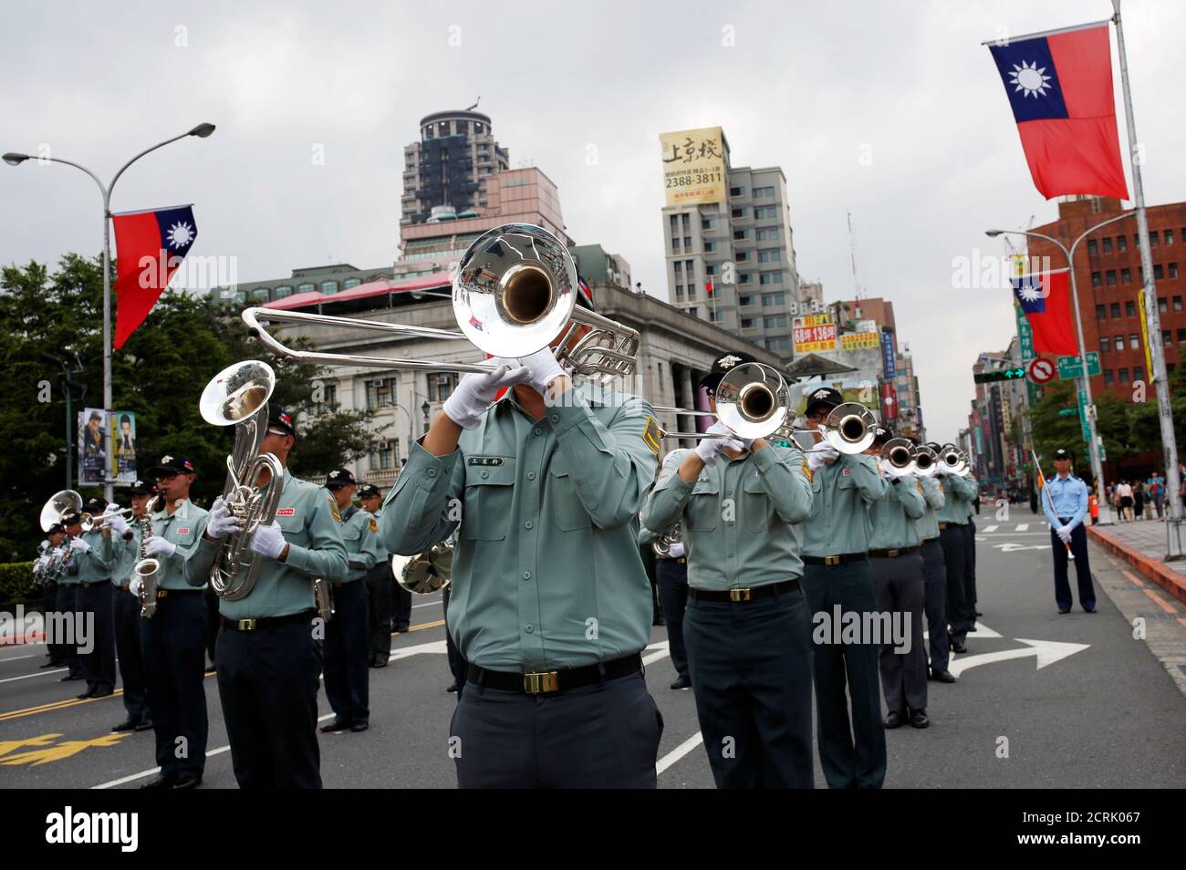 President tsai guards hi-res stock photography and images - Alamy