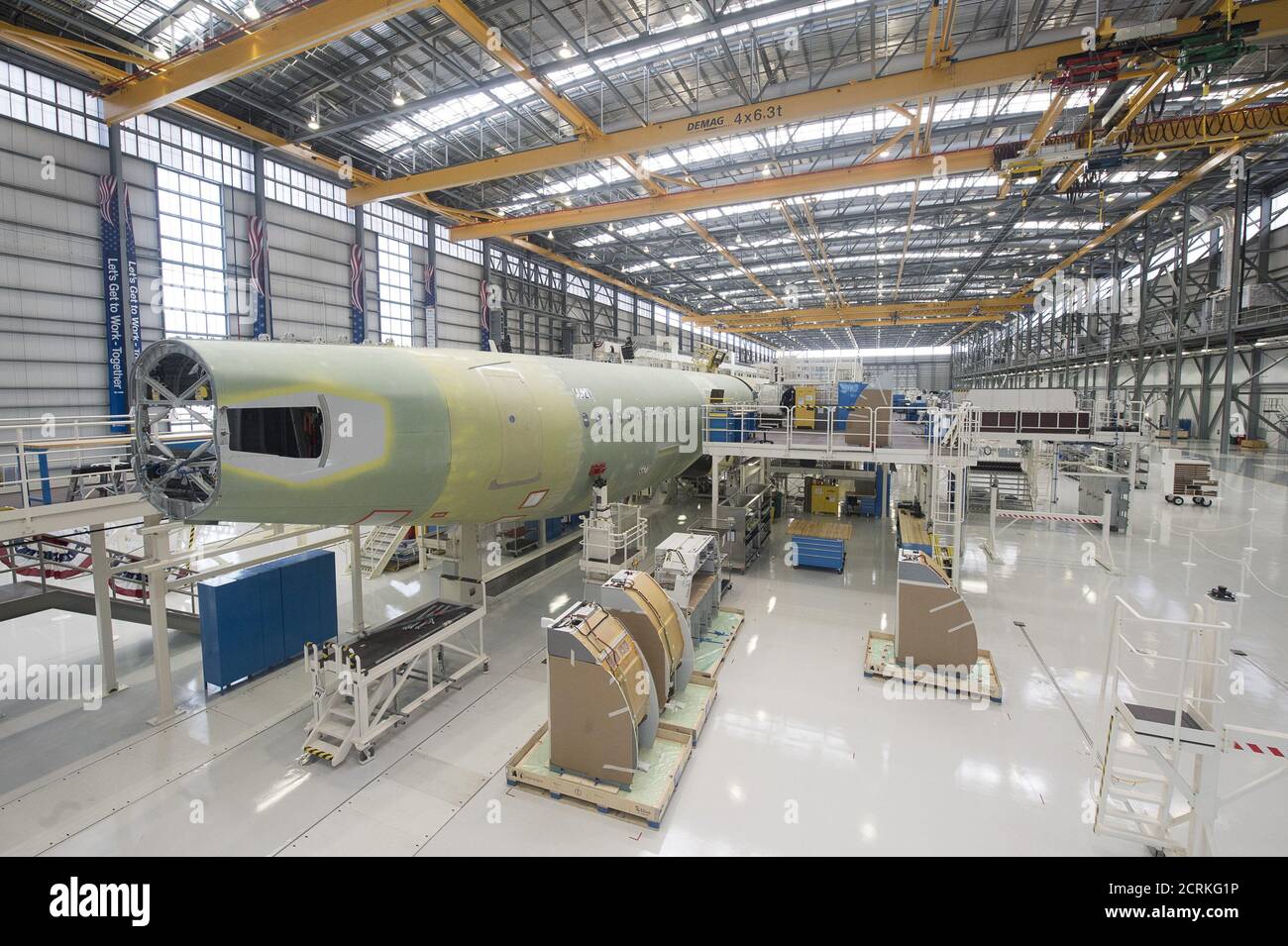 Airbus a321 interior hi-res stock photography and images - Alamy