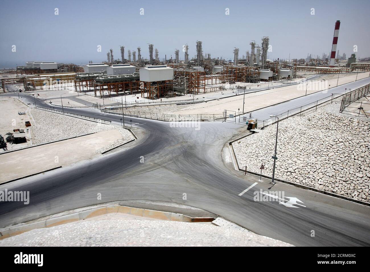 Qatar iran gas field hi-res stock photography and images - Alamy