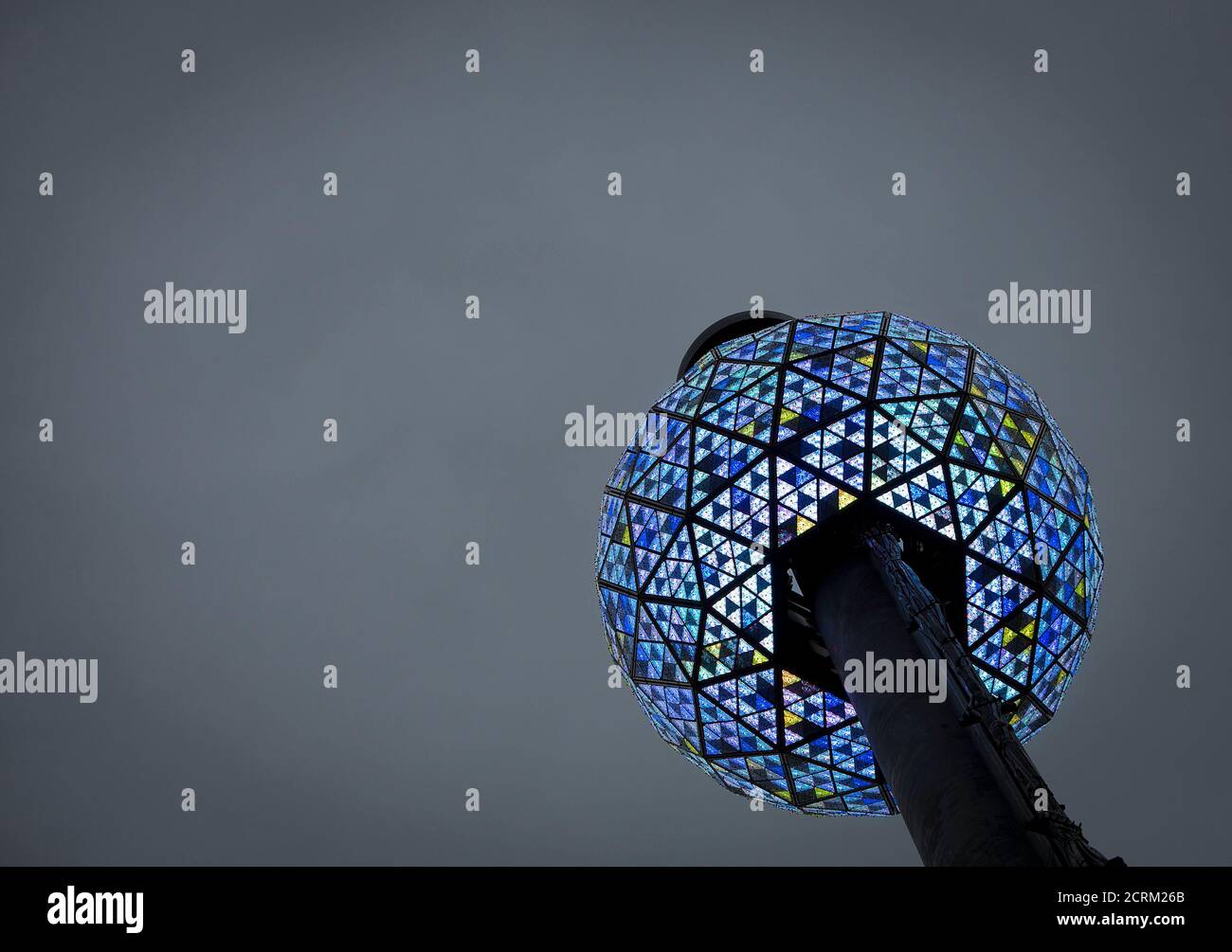 Times square ball drop hi-res stock photography and images - Alamy