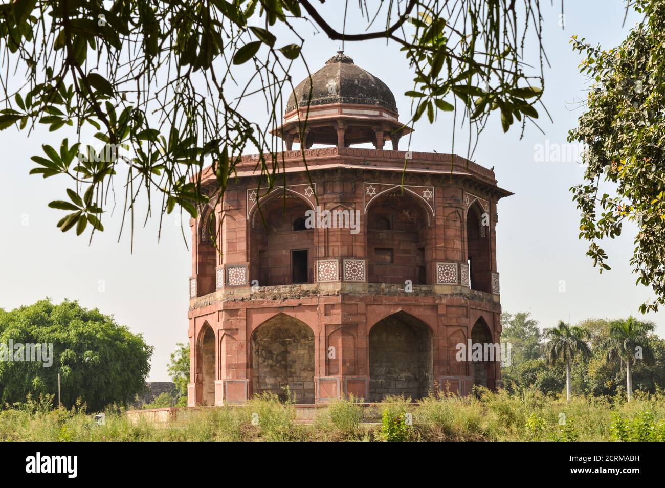 A mesmerizing view of architecture of small tomb at old fort from side ...