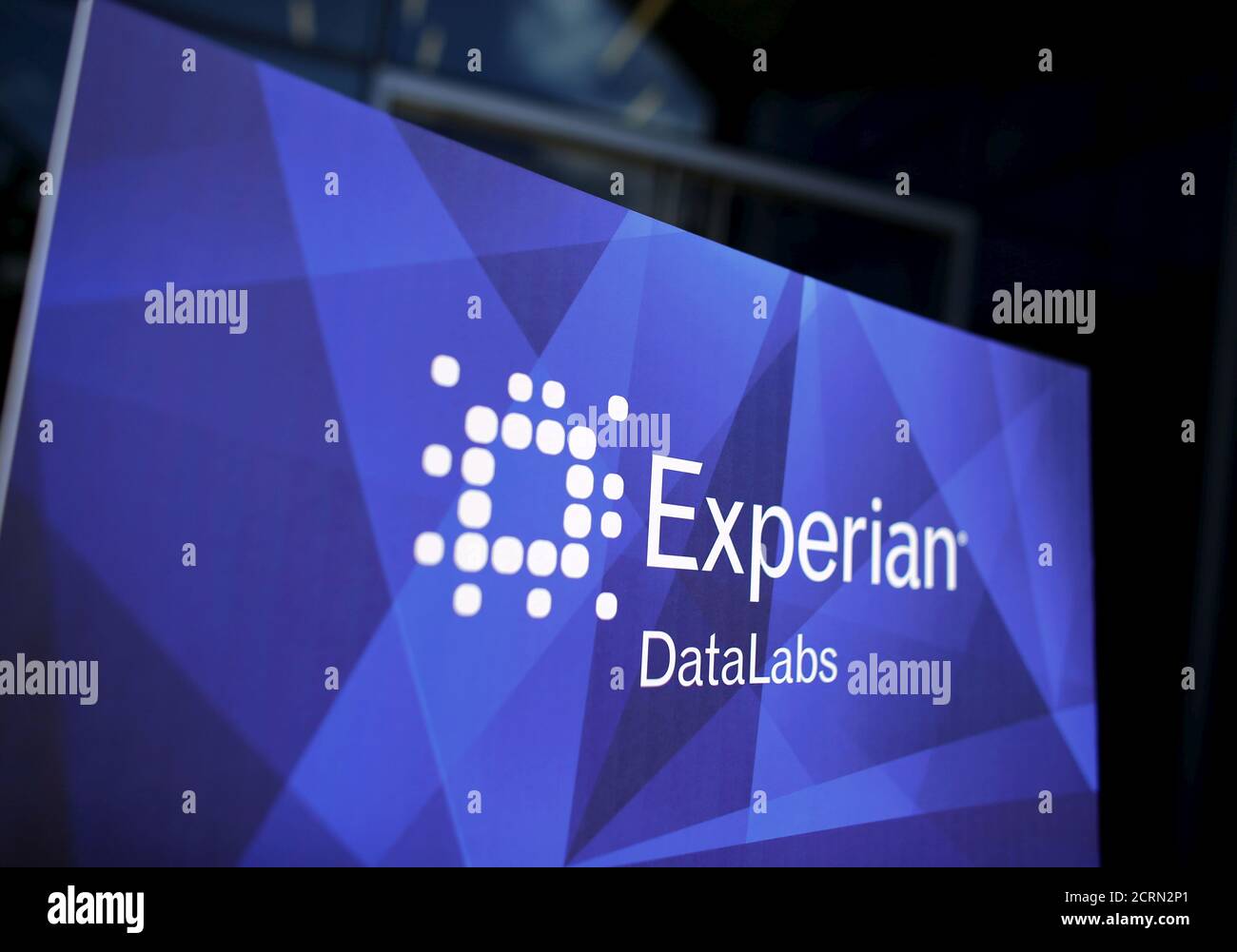 Experian logo hi-res stock photography and images - Alamy