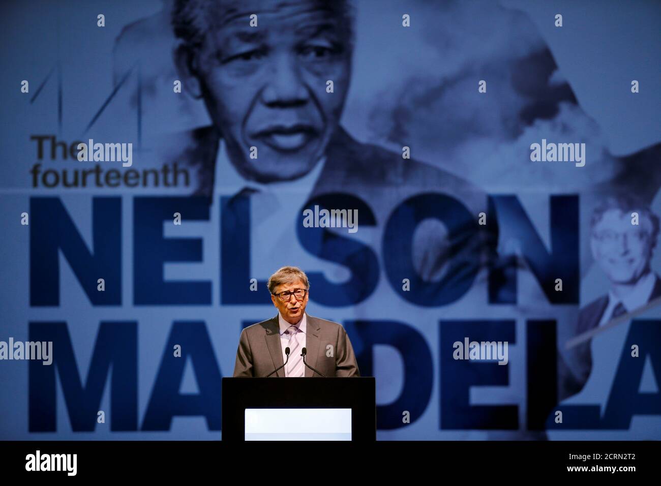 Microsofts bill gates hi-res stock photography and images - Alamy
