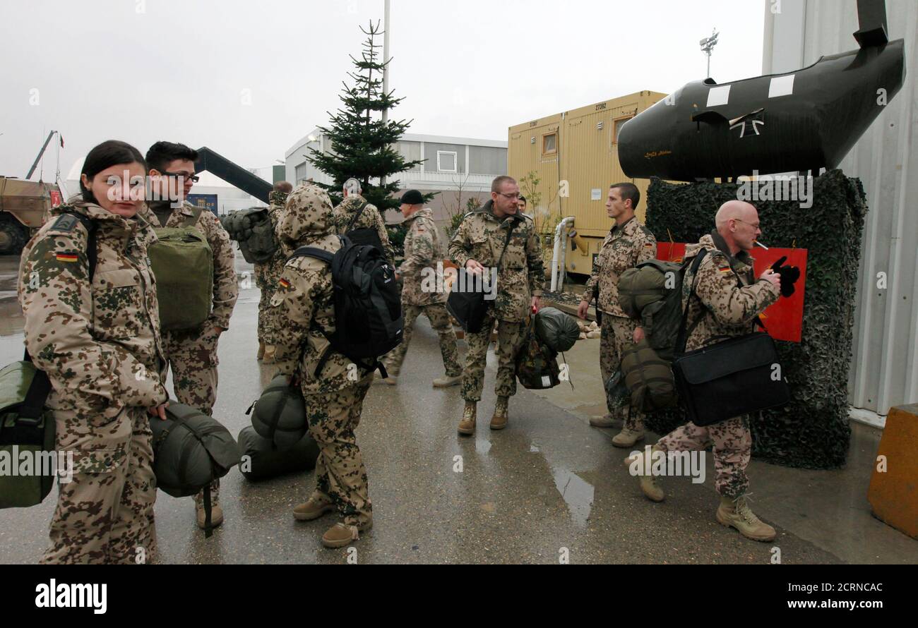 Afghanistan Deployment High Resolution Stock Photography and Images - Alamy