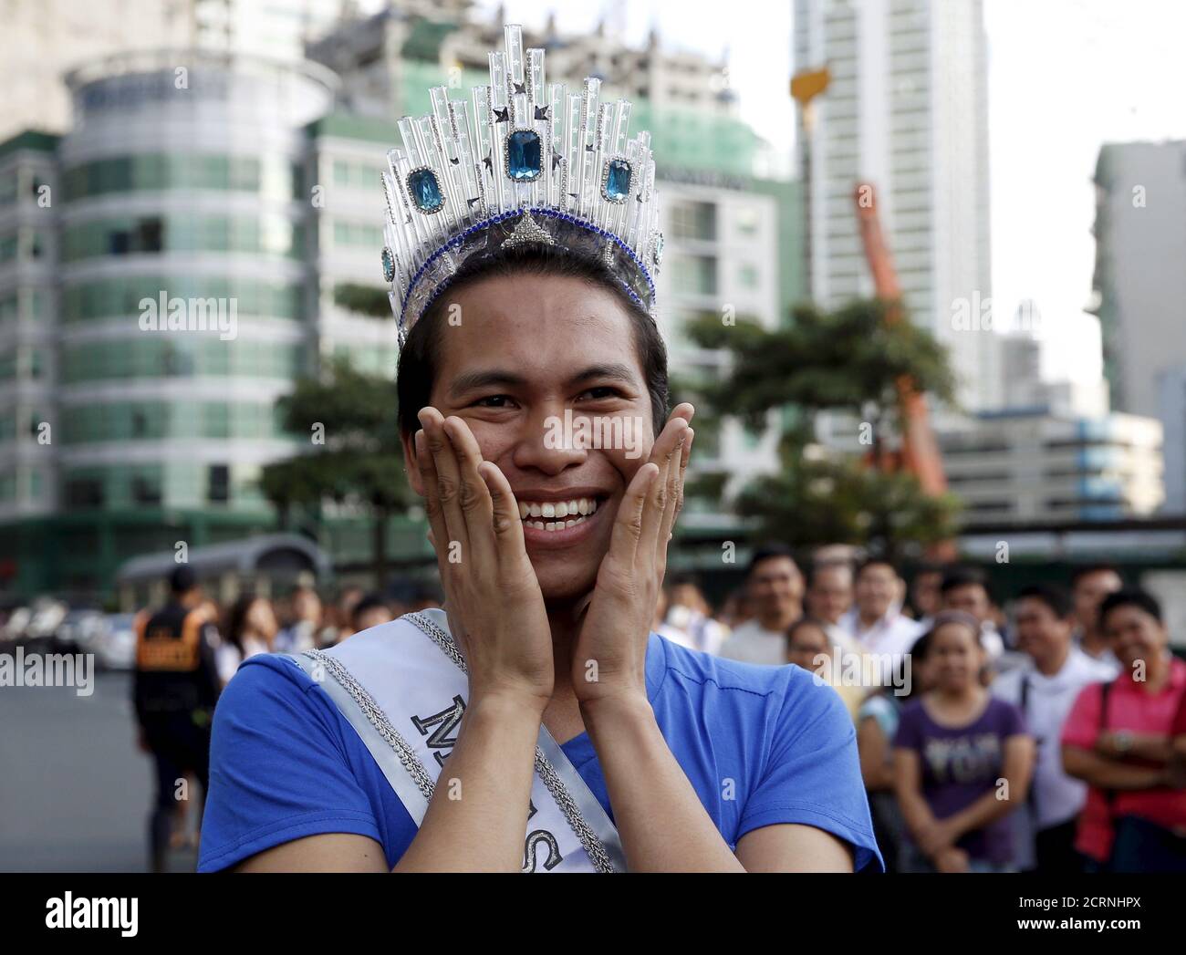 Miss universe sash hi-res stock photography and images - Alamy