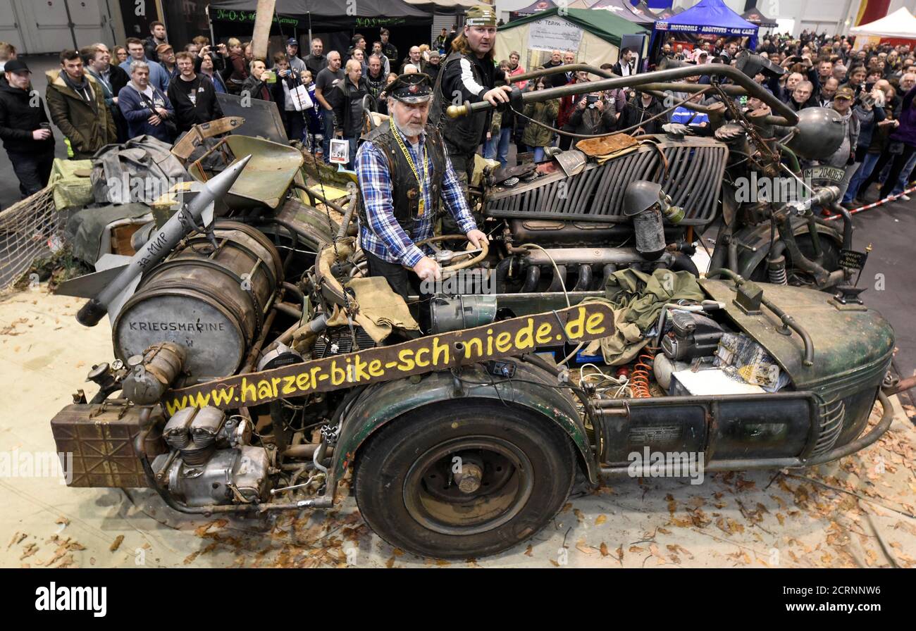 Bike driven hi-res stock photography and images - Alamy