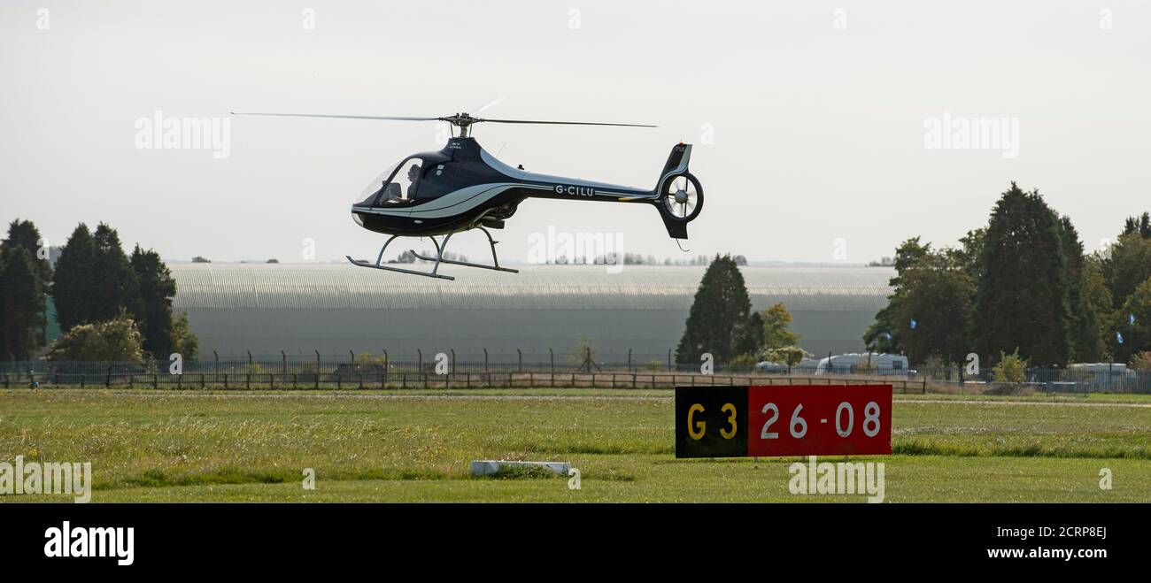 Helicopters airport hi-res stock photography and images - Alamy