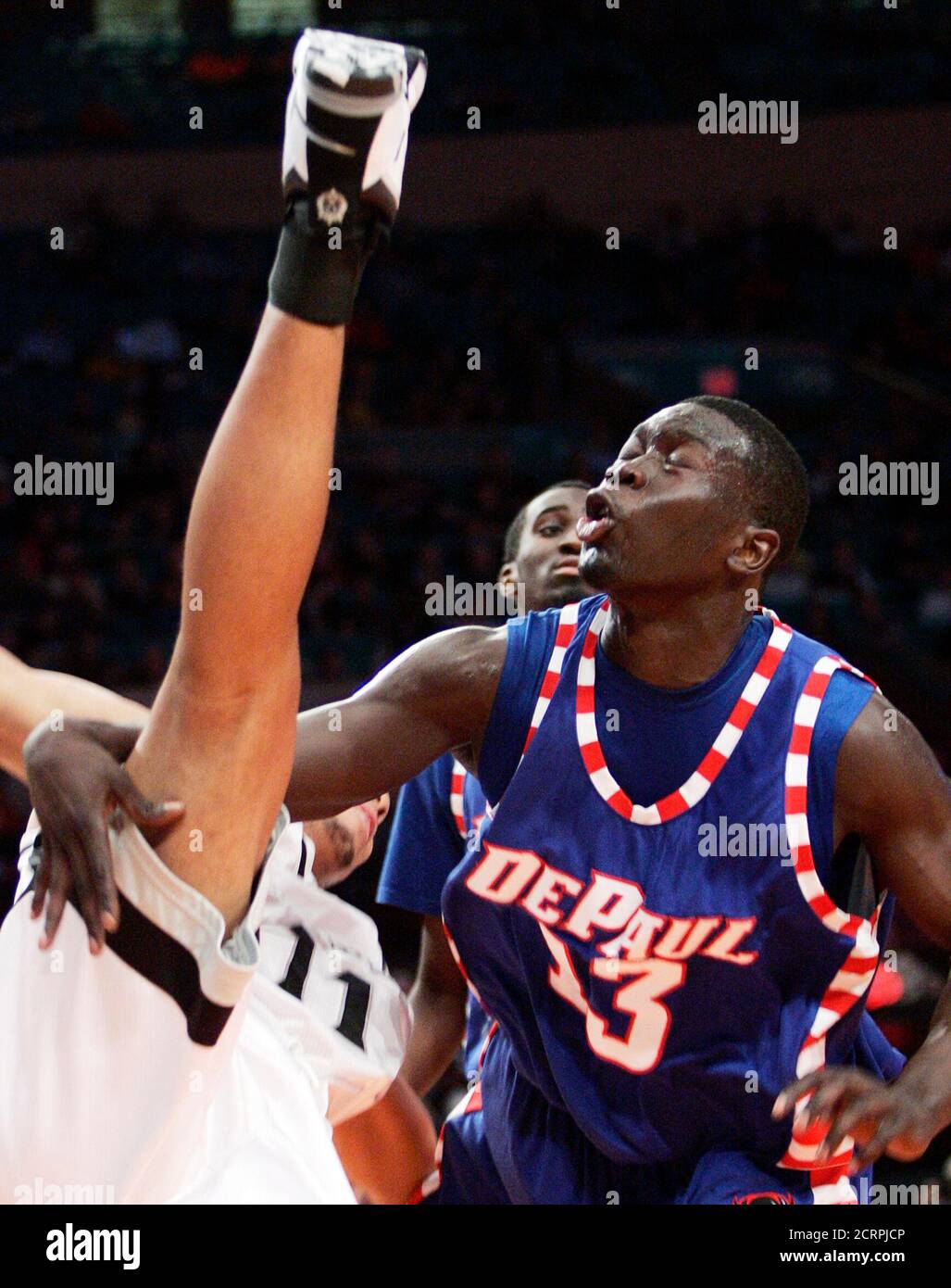 Basketball ncaa big hi-res stock photography and images - Alamy