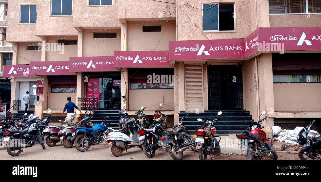 DISTRICT KATNI, INDIA - JULY 29, 2019: axis bank Building view on road ...