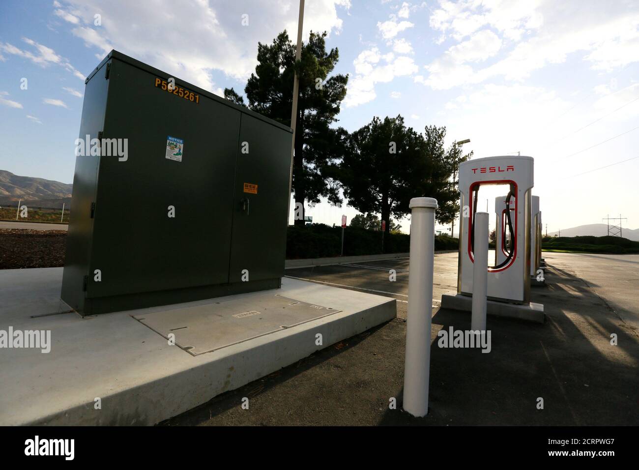Tesla transformer hi-res stock photography and images - Alamy