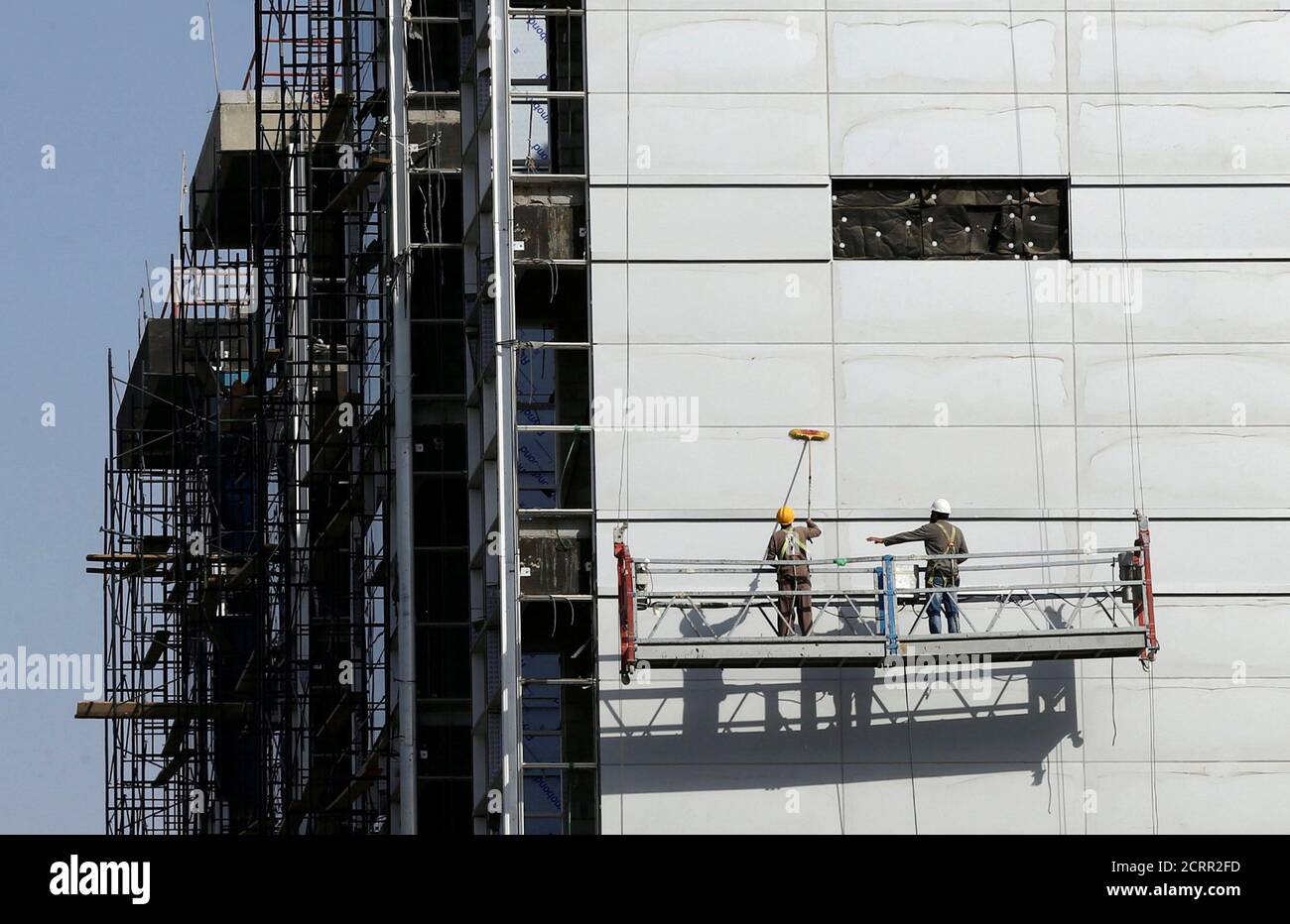 Riyadh saudi arabia construction site hi-res stock photography and ...
