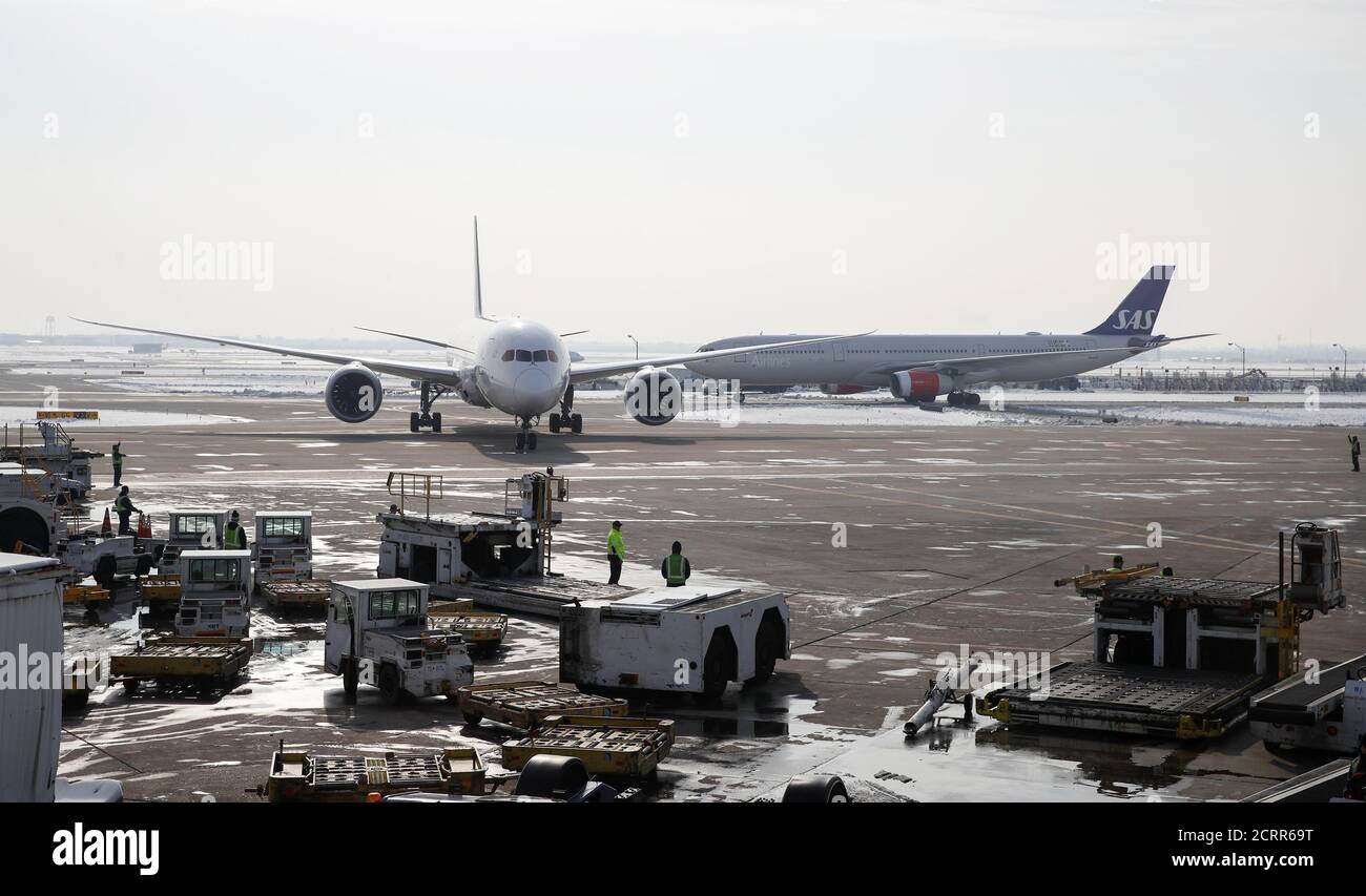 Air new zealand boeing 787 9 dreamliner hi-res stock photography and ...