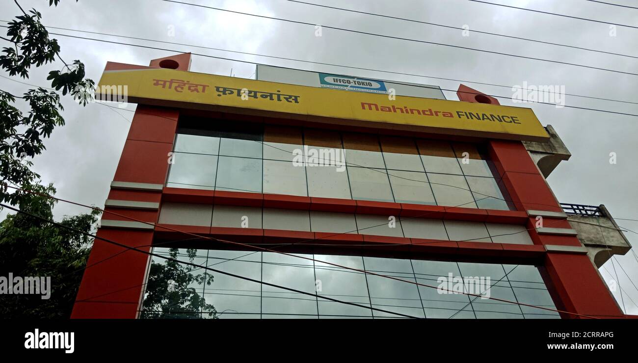 DISTRICT KATNI, INDIA - SEPTEMBER 03, 2019: Mahindra finance Building ...