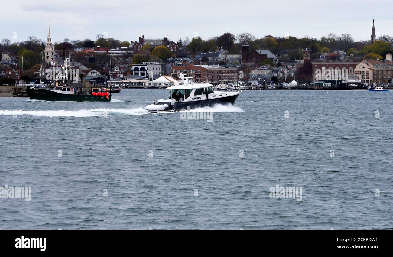 Endeavour ship and rhode island hi-res stock photography and images - Alamy