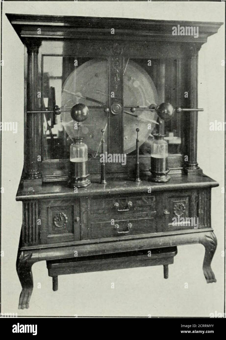Large static machine hi-res stock photography and images - Alamy