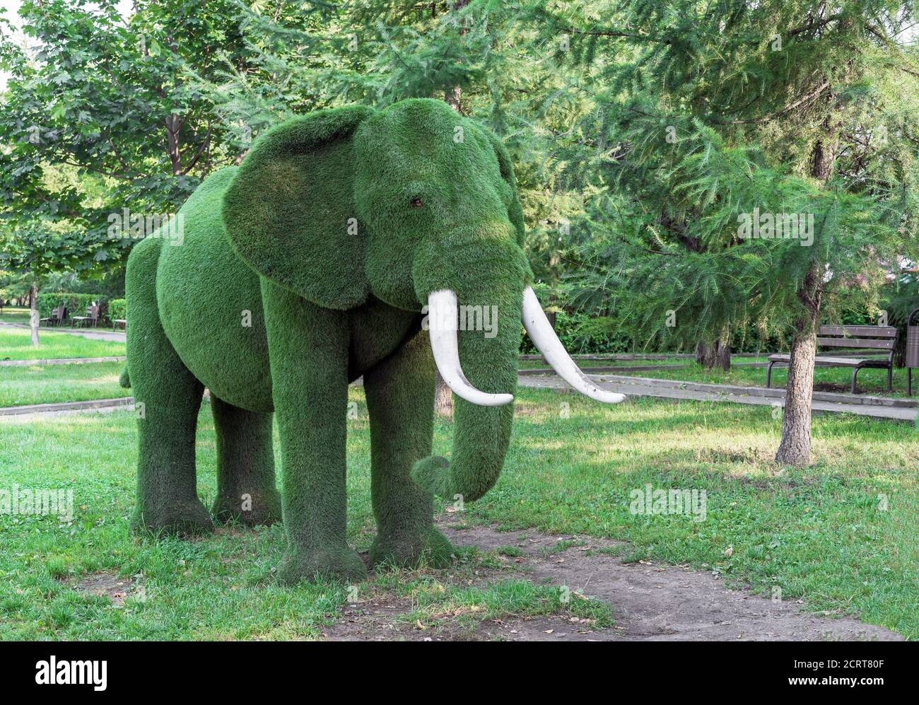 Elephant from of artificial lawn grass, topiary figure Stock Photo - Alamy