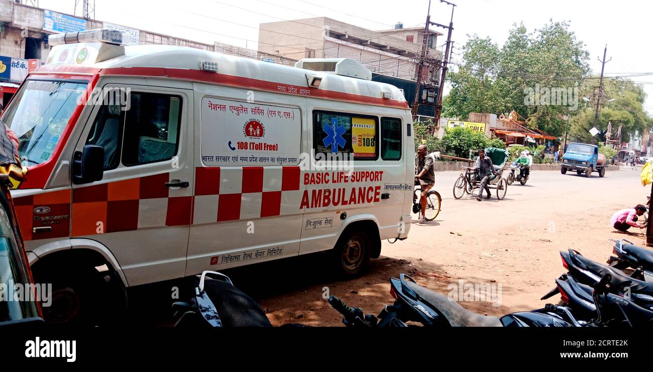 India Ambulance High Resolution Stock Photography and Images - Alamy