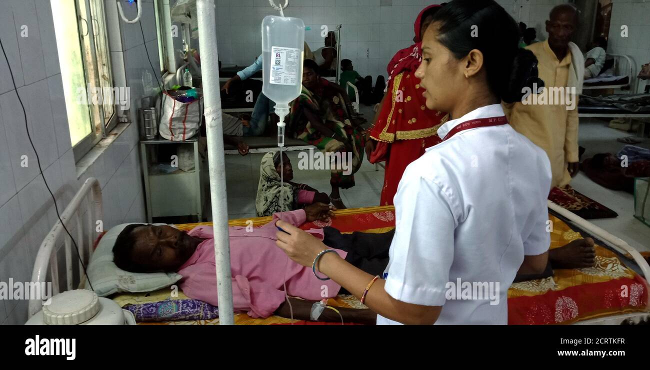 DISTRICT KATNI, INDIA - SEPTEMBER 18, 2019: Indian female doctor ...