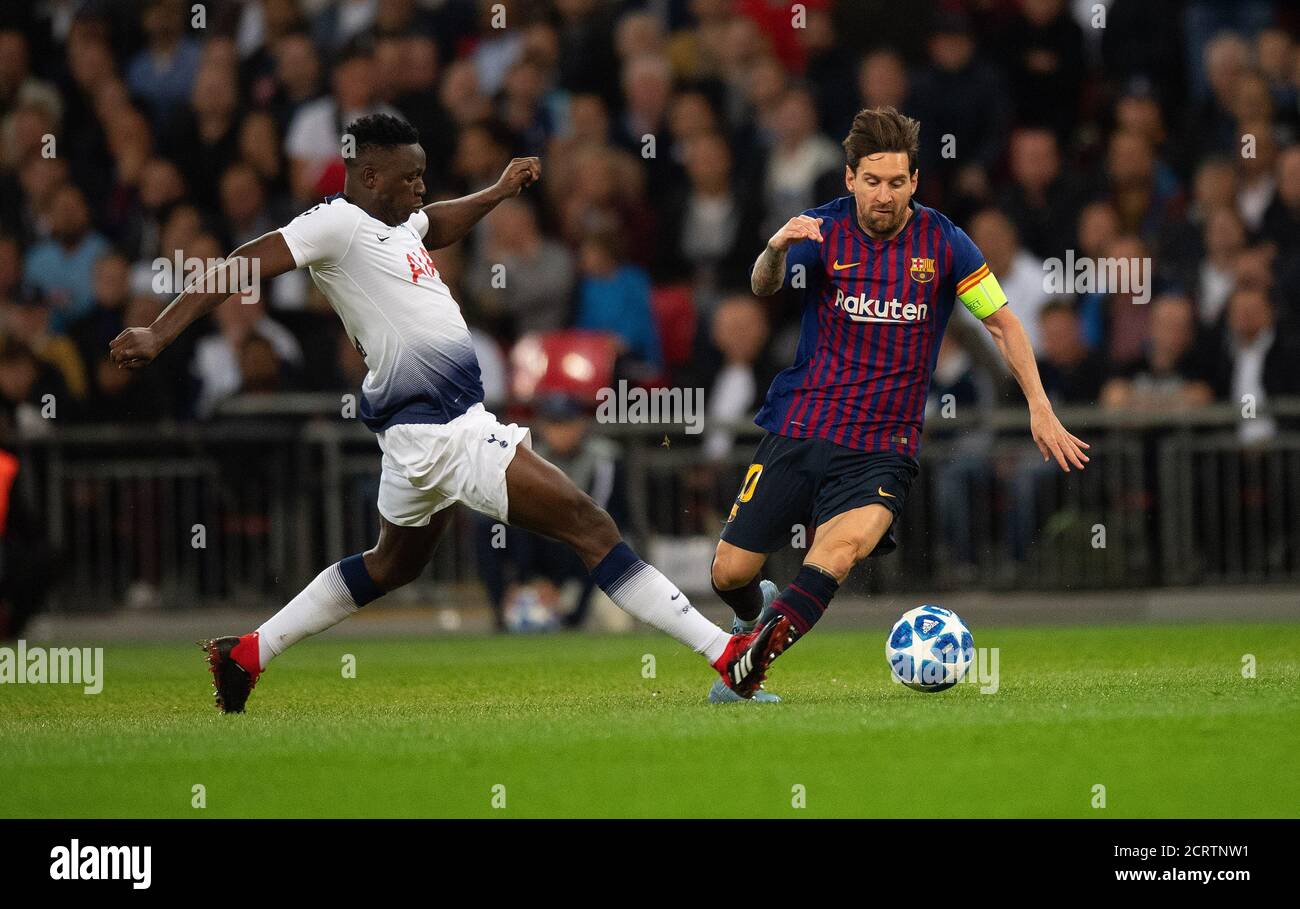Spurs v barcelona hi-res stock photography and images - Alamy