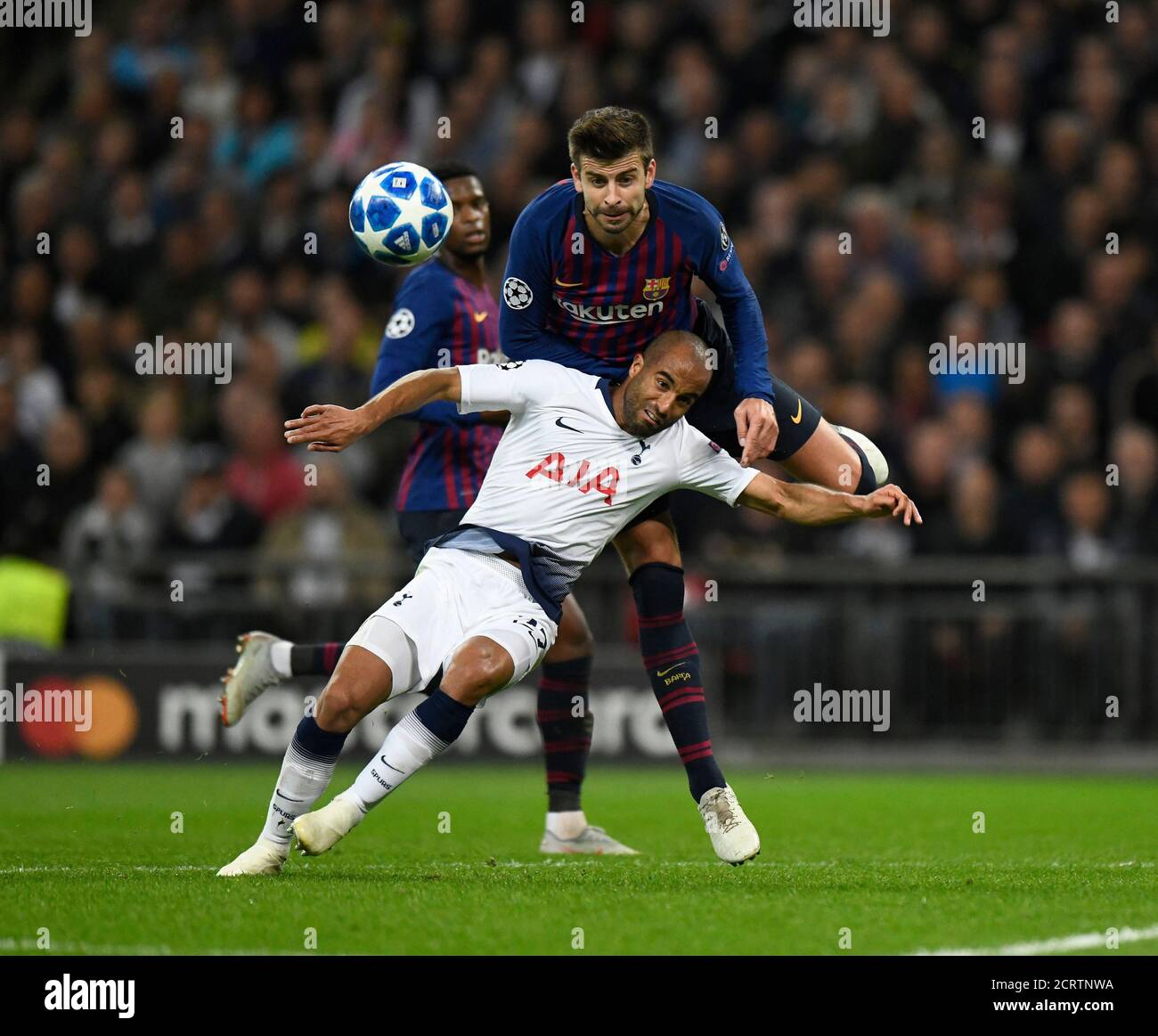 Gerard pique hi-res stock photography and images - Alamy