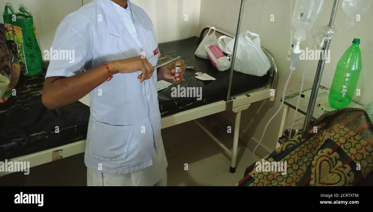 DISTRICT KATNI, INDIA - SEPTEMBER 28, 2019: An indian lady doctor ...