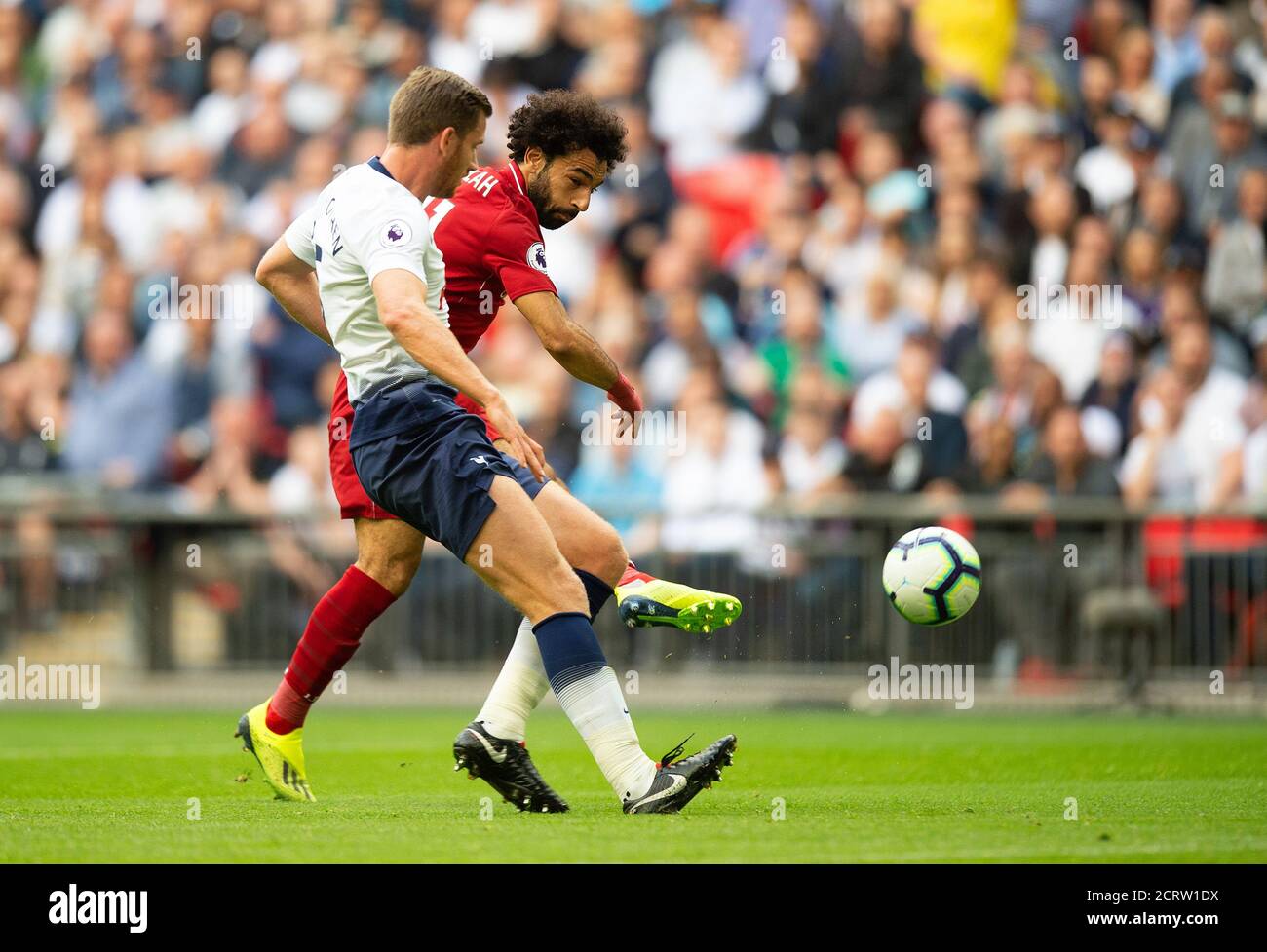 Mo salah liverpool 2018 hi-res stock photography and images - Alamy
