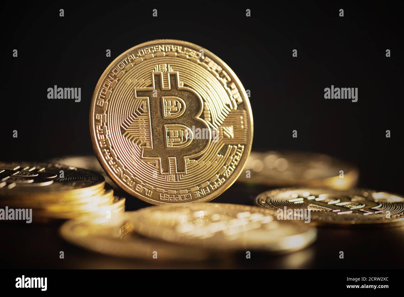 Cryptocurrency blockchain hi-res stock photography and images - Alamy
