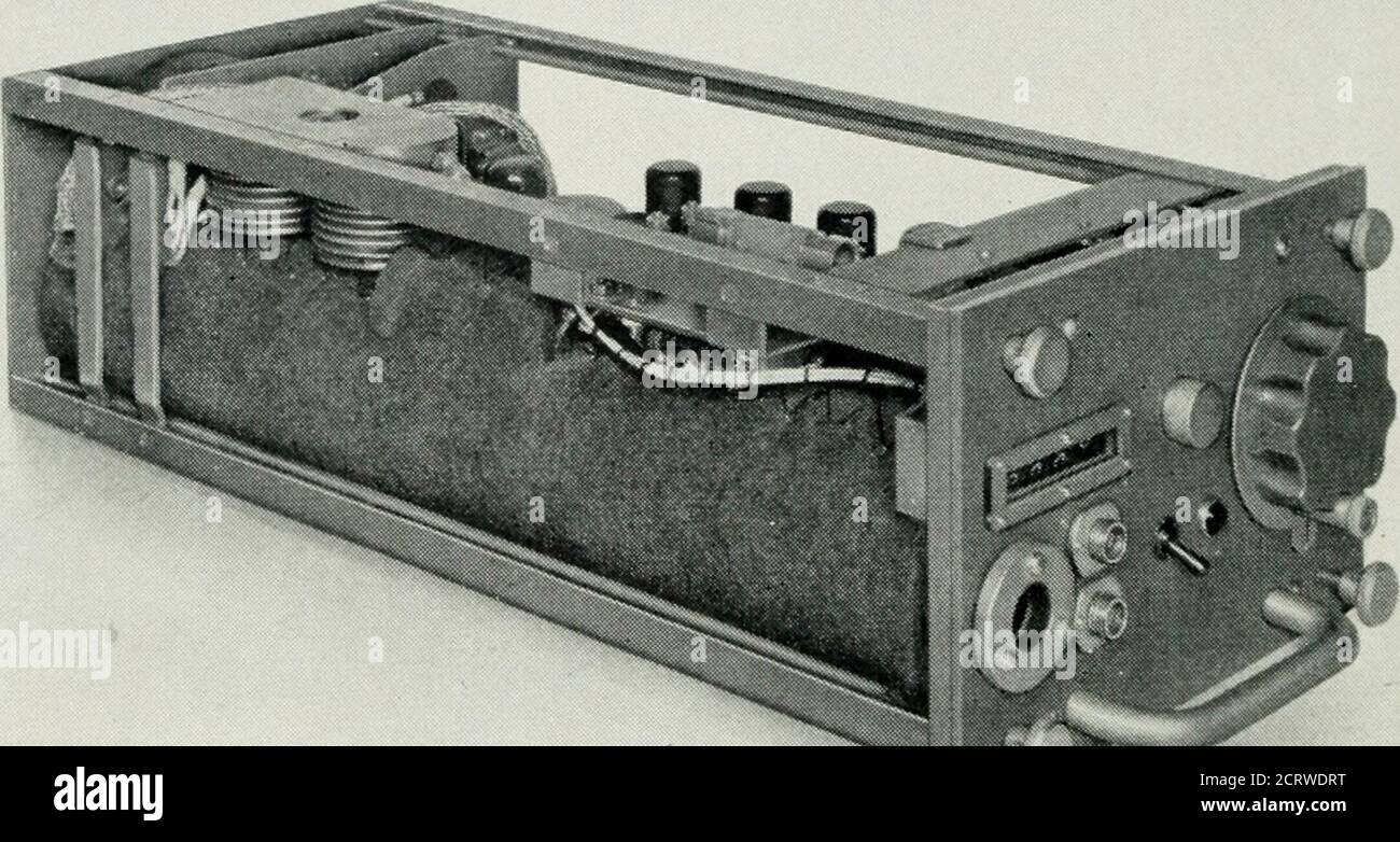 Longitudinal waves hi-res stock photography and images - Alamy