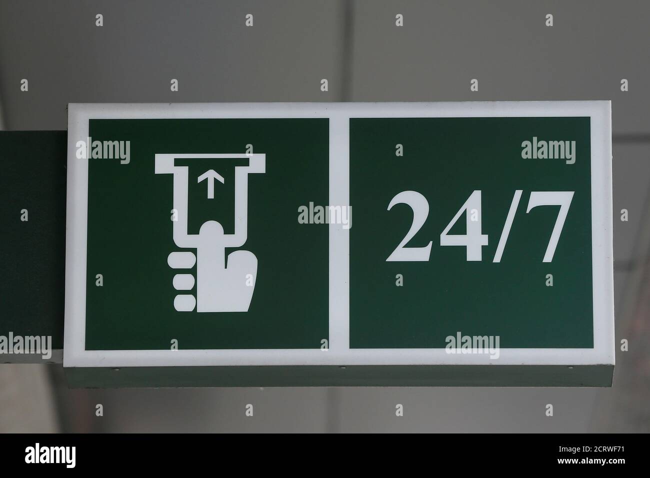 24 Hour Atm High Resolution Stock Photography and Images - Alamy