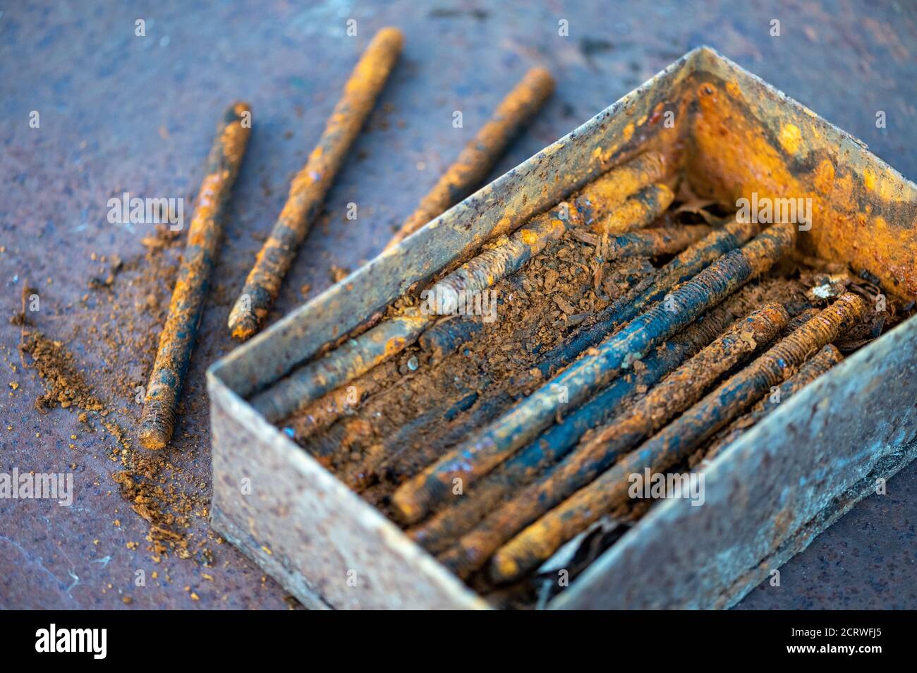 Hexagon metal base hi-res stock photography and images - Alamy
