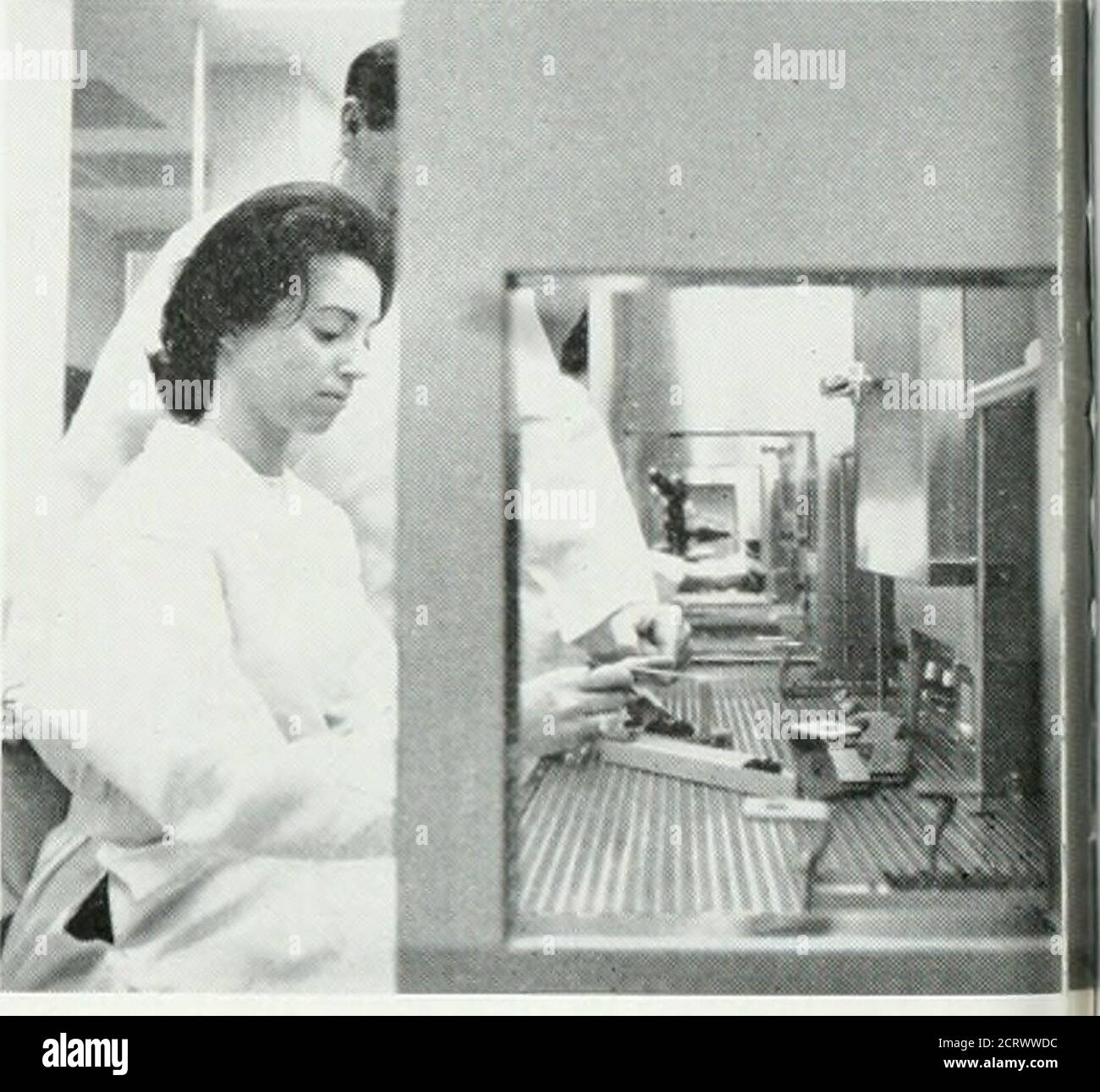 Cable ship alert hi-res stock photography and images - Alamy