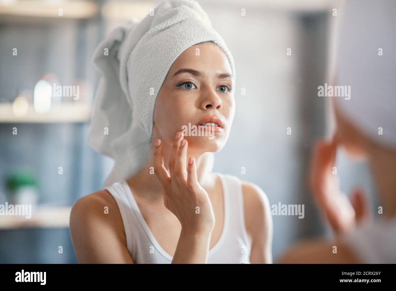 Woman wet body bath spa hi-res stock photography and images - Alamy