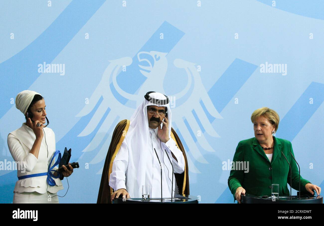 Amir hamad bin khalifa al thani hi-res stock photography and images - Alamy