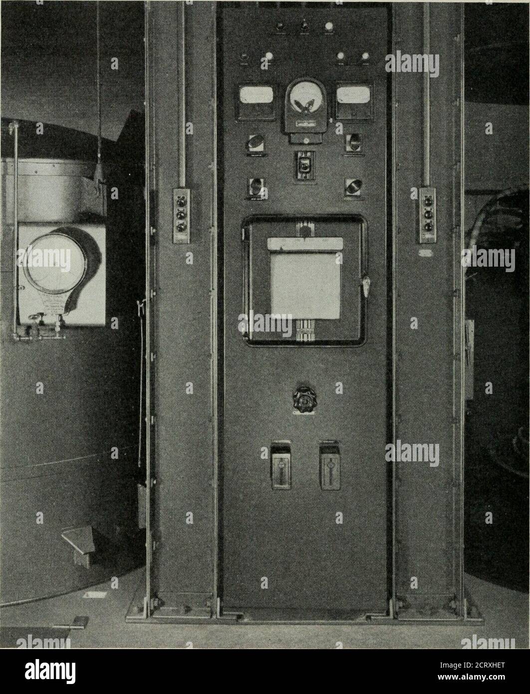 Mercury cross section hi-res stock photography and images - Alamy