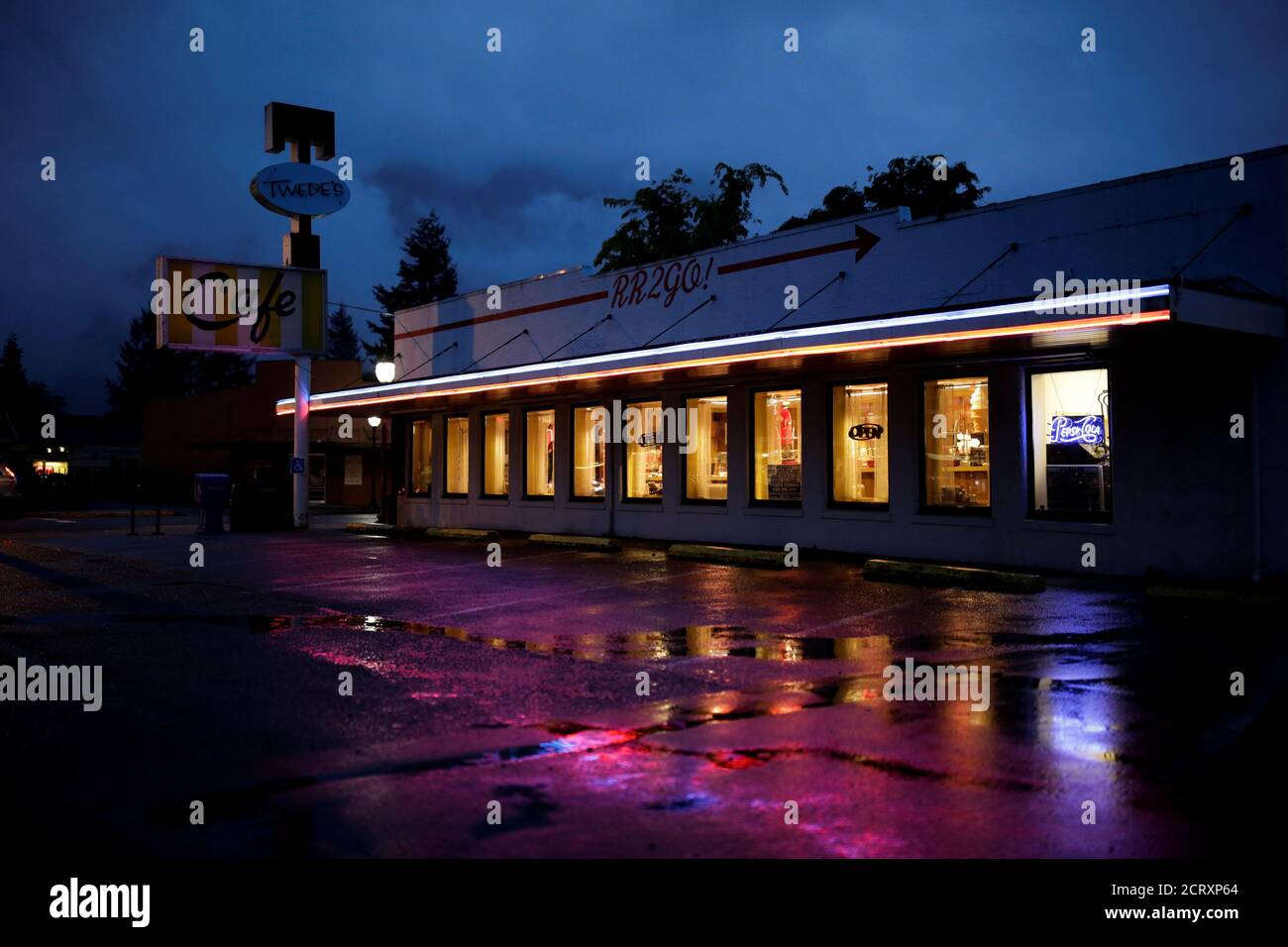 Twin Peaks Tv High Resolution Stock Photography and Images - Alamy