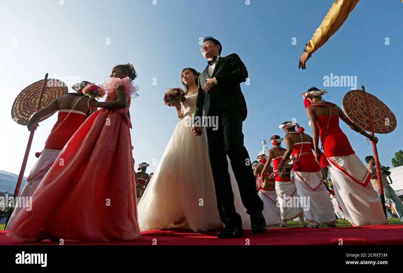Mass Wedding High Resolution Stock Photography and Images - Alamy