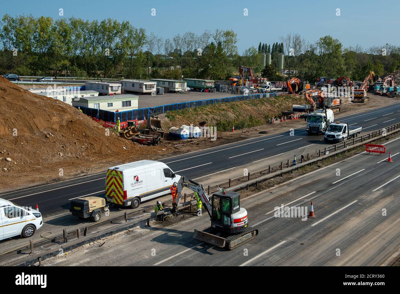 Highways england construction uk hi-res stock photography and images ...