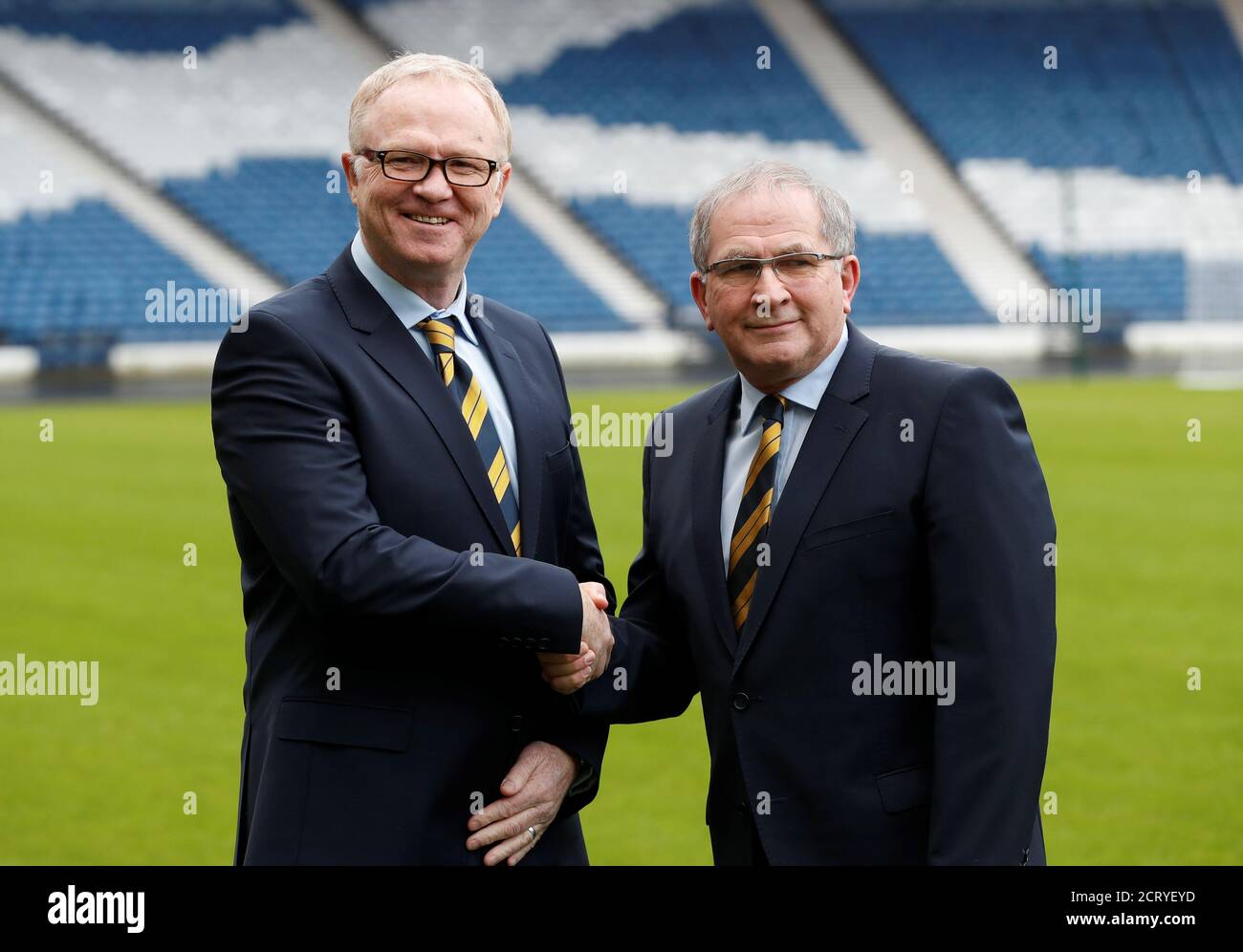 Alex mcrae hi-res stock photography and images - Alamy