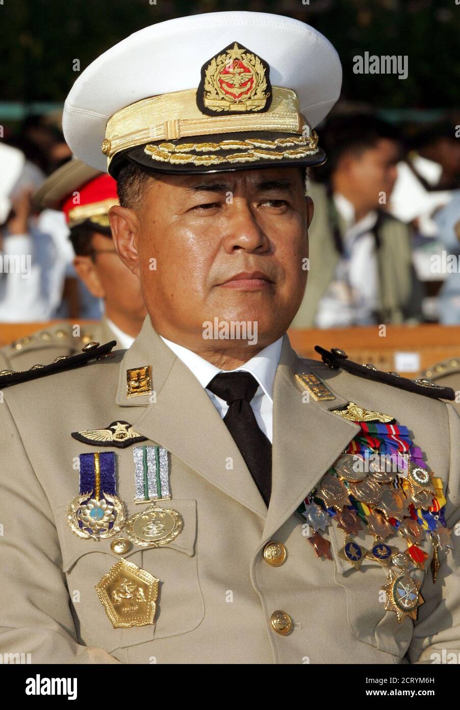 Naval chief hi-res stock photography and images - Alamy
